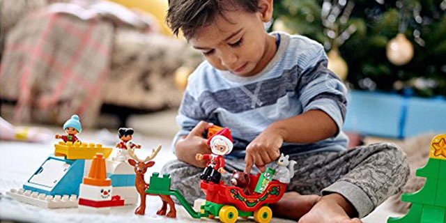 LEGO DUPLO Town Santa's Winter Holiday Set just $21.99! - Mojosavings.com