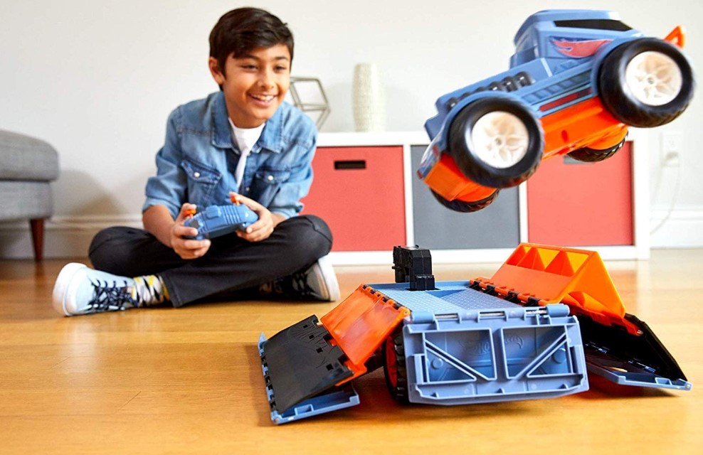 Trick Truck Transforming Stunt Park Vehicle $39.99 (REG $99.99 ...